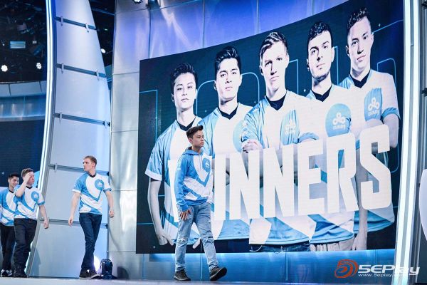 Cloud9力克G2晋级ELEAGUE超级联赛4强 - ImbaTV